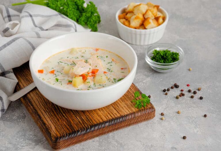 How to Cook Cod Fish for Dogs - PatchPuppy.com